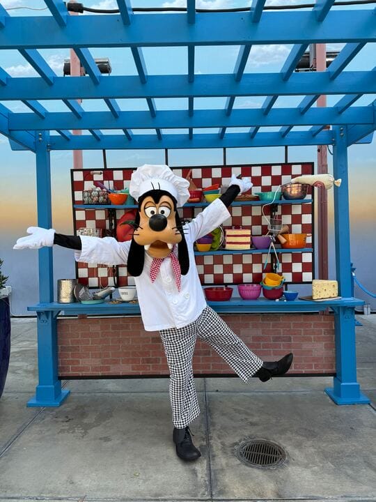 Meet Chef Goofy at Disney California Adventure Food & Wine Festival ...
