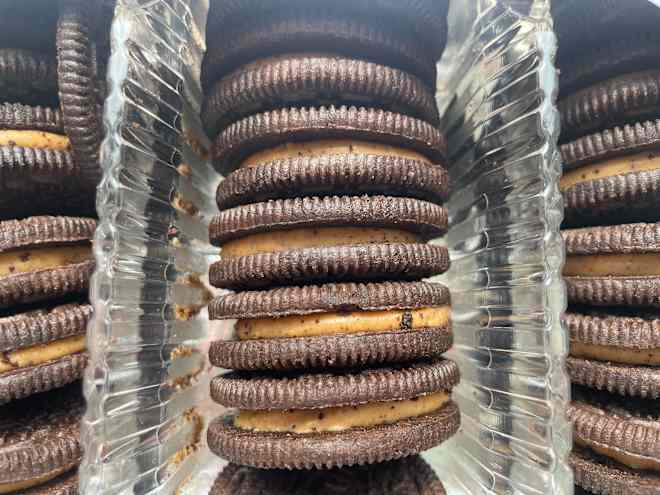 We Tried Oreo’s New “Incredible” Special-Edition Flavor and Cannot Wait ...