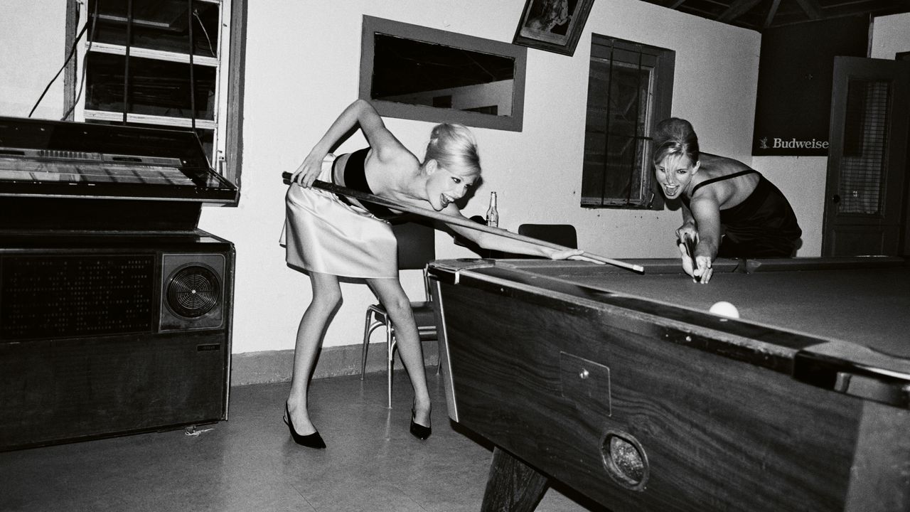 Pamela Hanson’s Book of Nineties Photography Will Make You Love That ...